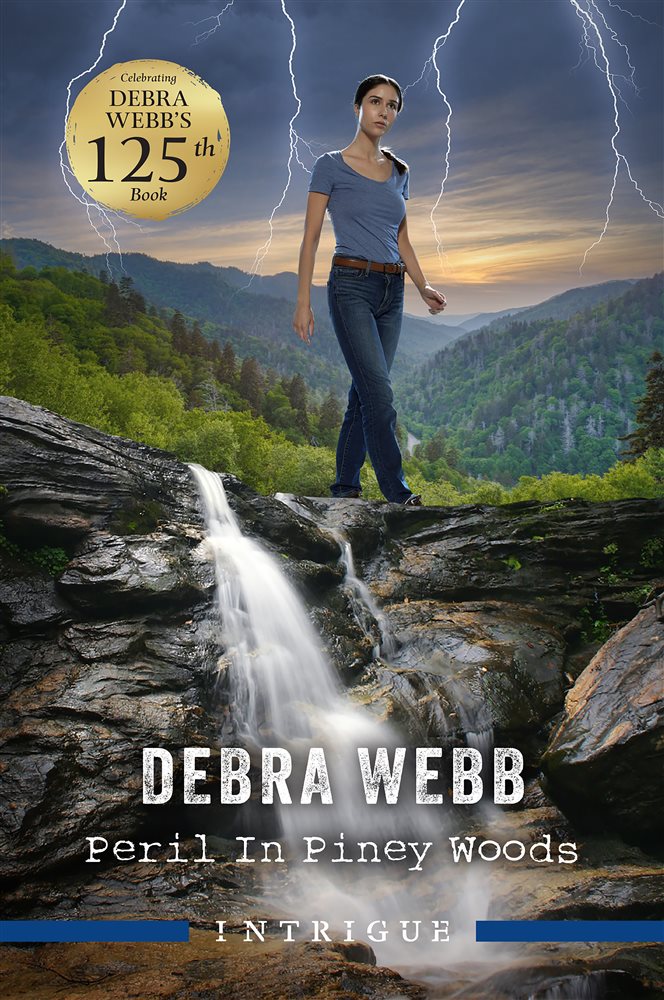 Peril In Piney Woods by Debra Webb (ebook)